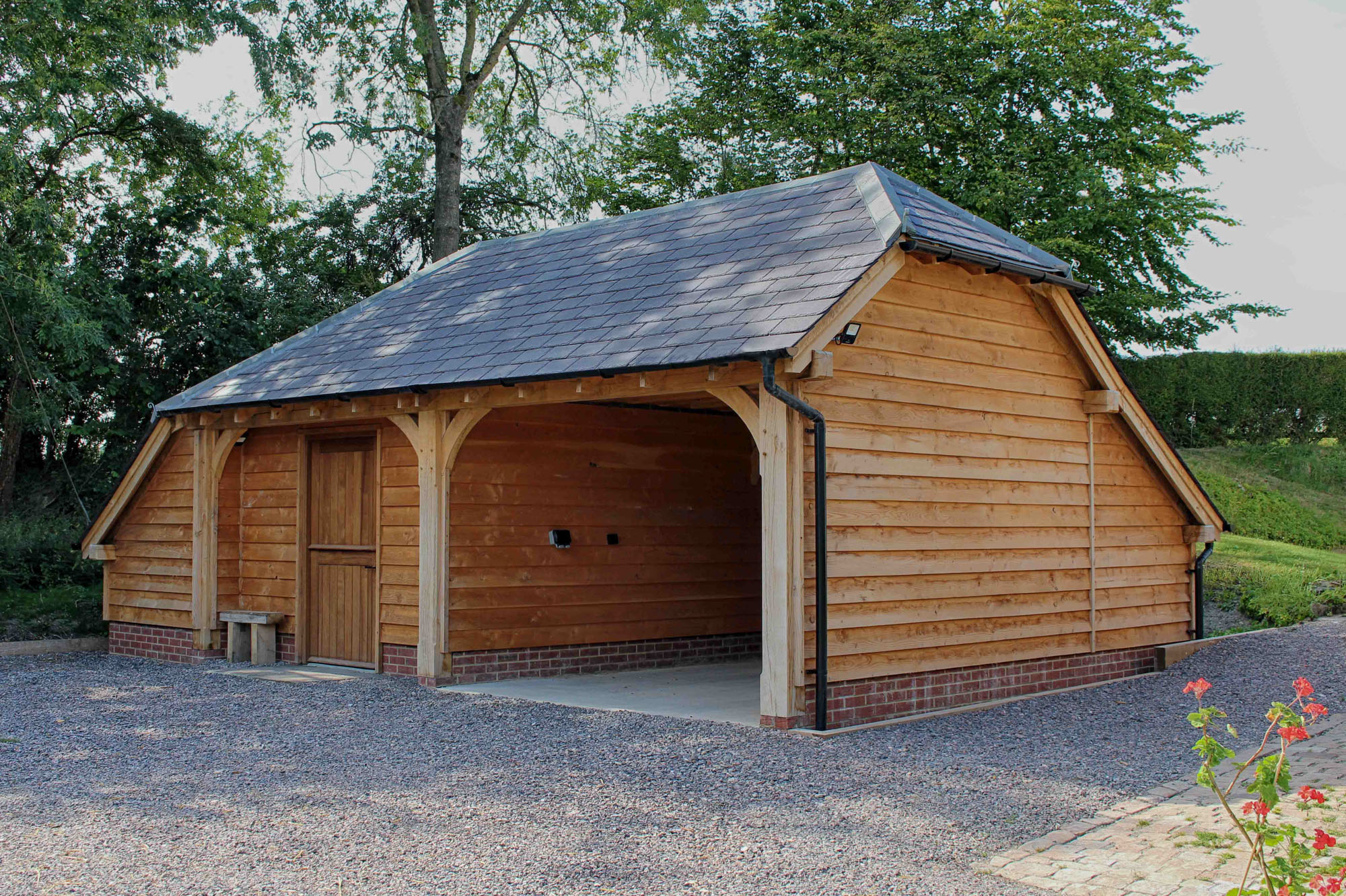 Oak Garages | Traditional Oak Garages | Gallery | Single Storey Barns