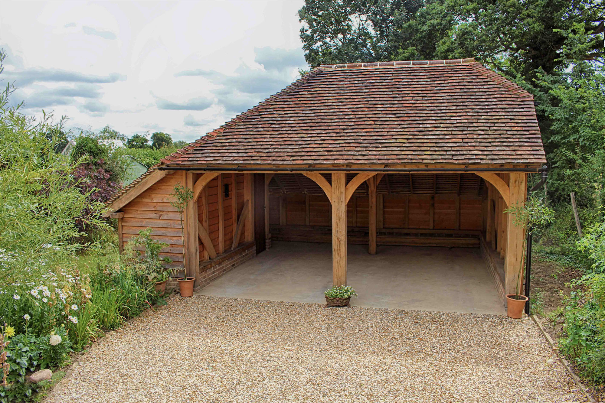 Oak Garages | Traditional Oak Garages | Gallery | Single Storey Barns