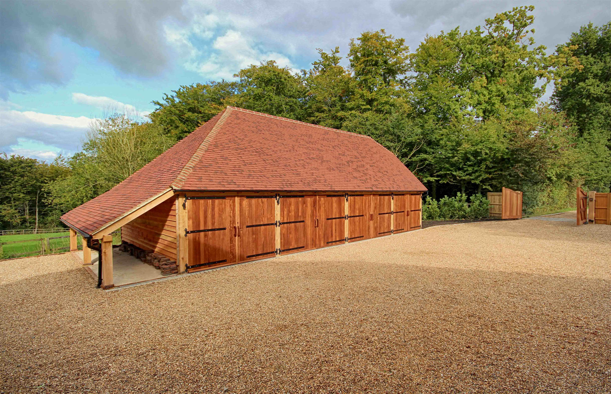 Oak Garages | Traditional Oak Garages | Gallery | Single Storey Barns