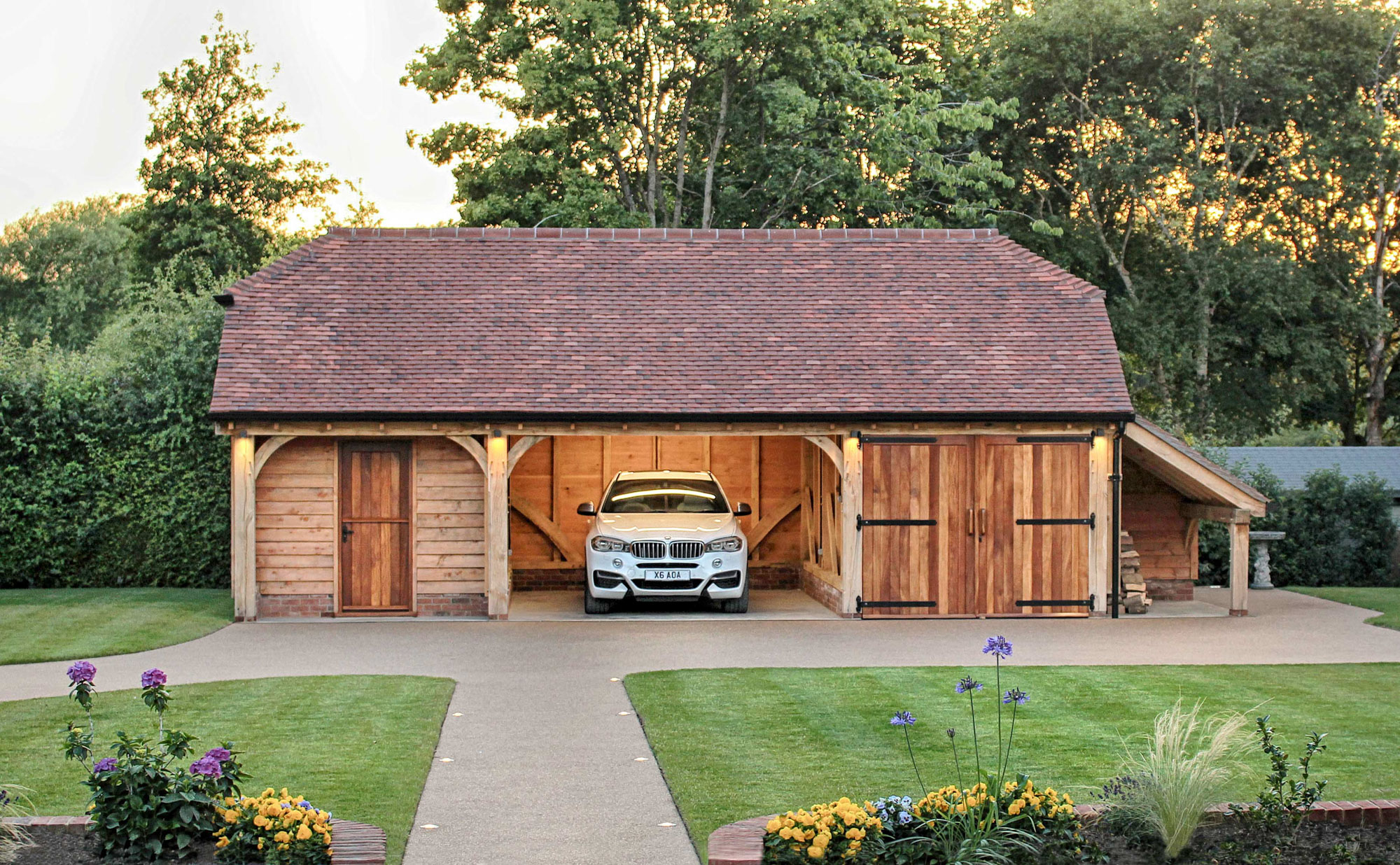 Oak Garages | Traditional Oak Garages | Gallery | Single Storey Barns