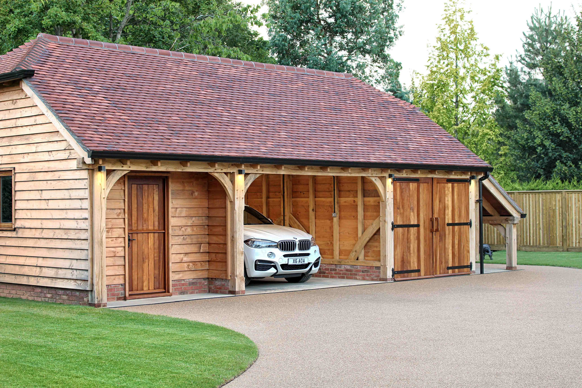 Oak Garages | Traditional Oak Garages | Gallery | Single Storey Barns